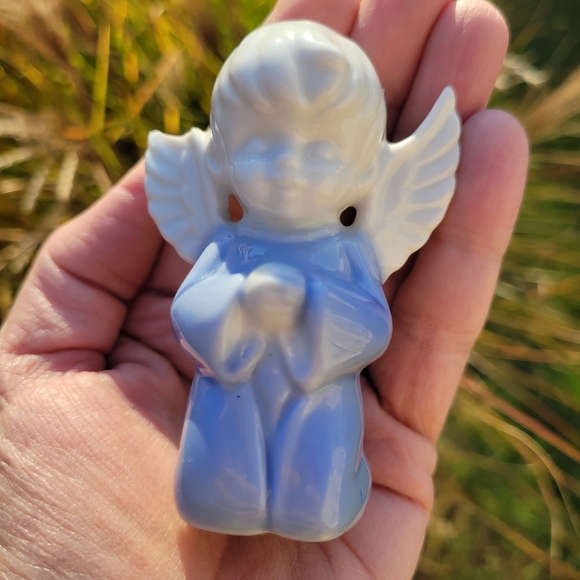 Lefton | Accents | Lefton Angel Figurine Broken Wing Still Adorable ...